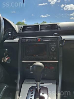 Melns Audi A4 2006 Balvi, ar dzinēja tilpumu 2.70 L un nobraukumu 336 tūkst. km par 2000 €, foto 14 vietnē AUTOMOTO.COM.LV
