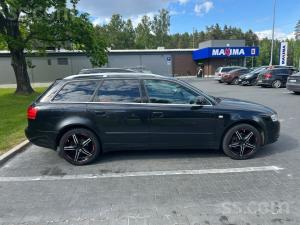 Black Audi A4 2006 in Riga, with an engine capacity of 2.00 L and mileage of 318 thousand km for 2800 €, photo 3 on AUTOMOTO.COM.LV
