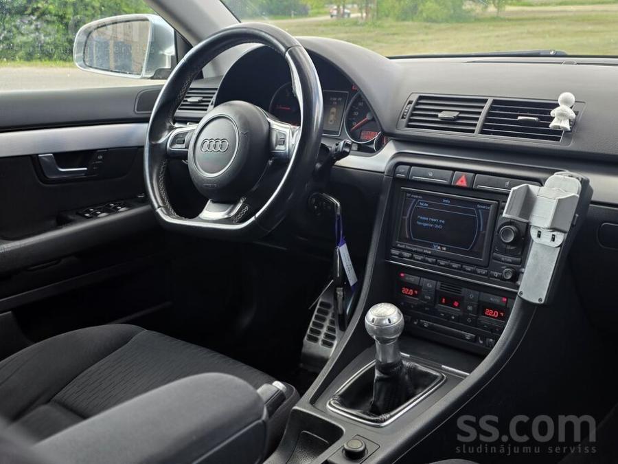 Black Audi A4 2006 in Liepaja, with an engine capacity of 2.00 L and mileage of 288 thousand km for 3450 €, photo 17 on AUTOMOTO.COM.LV