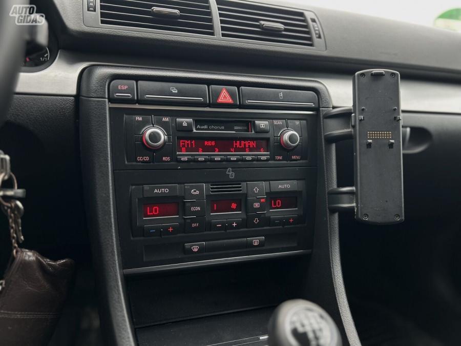 Melns Audi A4 2006 Viļņa, ar dzinēja tilpumu 2.00 L un nobraukumu 298 tūkst. km par 2840 €, foto 17 vietnē AUTOMOTO.COM.LV