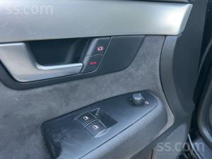 Black Audi A4 2006 in Valmiera, with an engine capacity of 2.00 L and mileage of 341 thousand km for 2250 €, photo 15 on AUTOMOTO.COM.LV