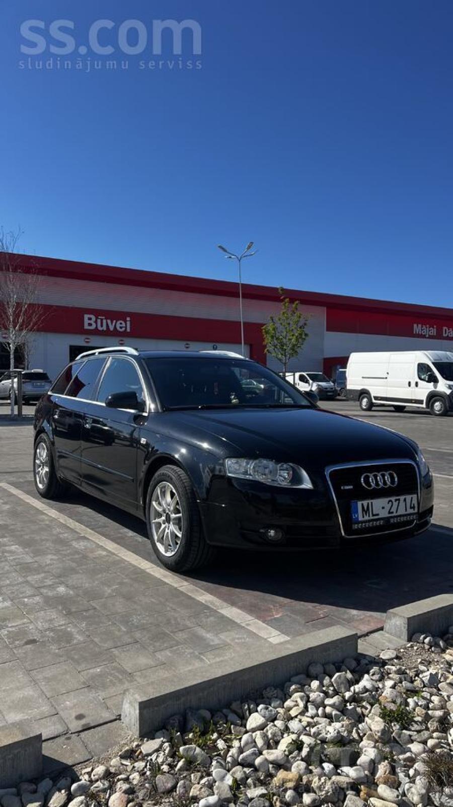 Black Audi A4 2006 in Riga, with an engine capacity of 3.00 L and mileage of 250 thousand km for 4800 €, photo 1 on AUTOMOTO.COM.LV