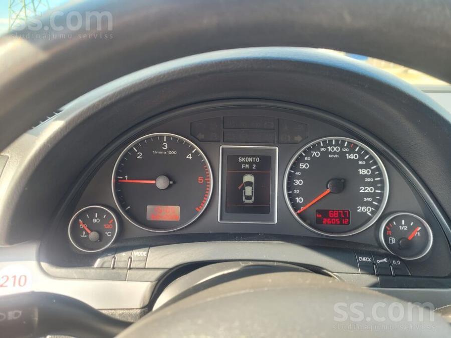 Melns Audi A4 2006 Gulbene, ar dzinēja tilpumu 2.00 L un nobraukumu 261 tūkst. km par 3650 €, foto 10 vietnē AUTOMOTO.COM.LV