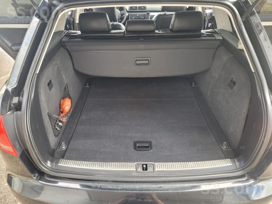 Melns Audi A4 2006 Gulbene, ar dzinēja tilpumu 2.00 L un nobraukumu 261 tūkst. km par 3650 €, foto 14 vietnē AUTOMOTO.COM.LV