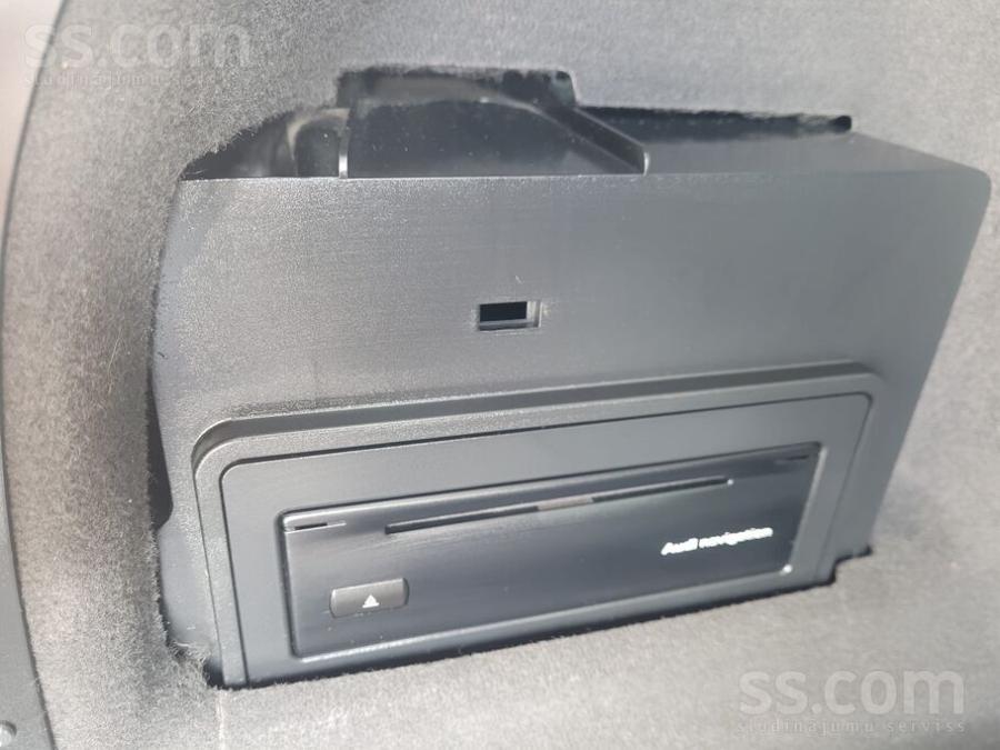 Melns Audi A4 2006 Gulbene, ar dzinēja tilpumu 2.00 L un nobraukumu 261 tūkst. km par 3650 €, foto 15 vietnē AUTOMOTO.COM.LV