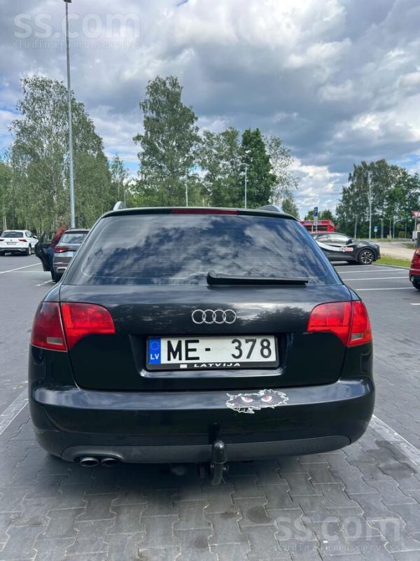 Black Audi A4 2006 in Riga, with an engine capacity of 2.00 L and mileage of 318 thousand km for 2800 €, photo 2 on AUTOMOTO.COM.LV