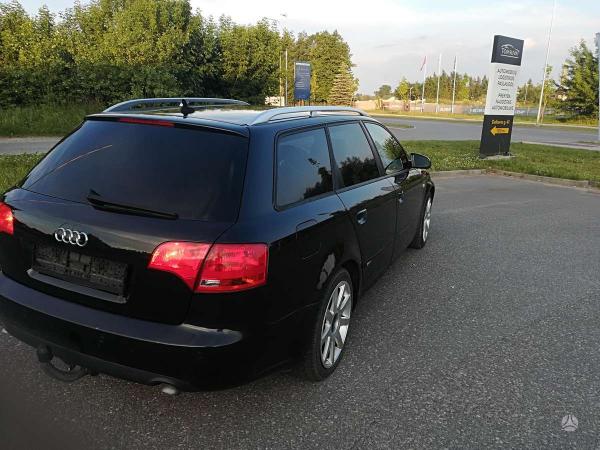 Black Audi A4 2006 in Ukmerge, with an engine capacity of 2.70 L and mileage of 276 thousand km for 3250 €, photo 6 on AUTOMOTO.COM.LV