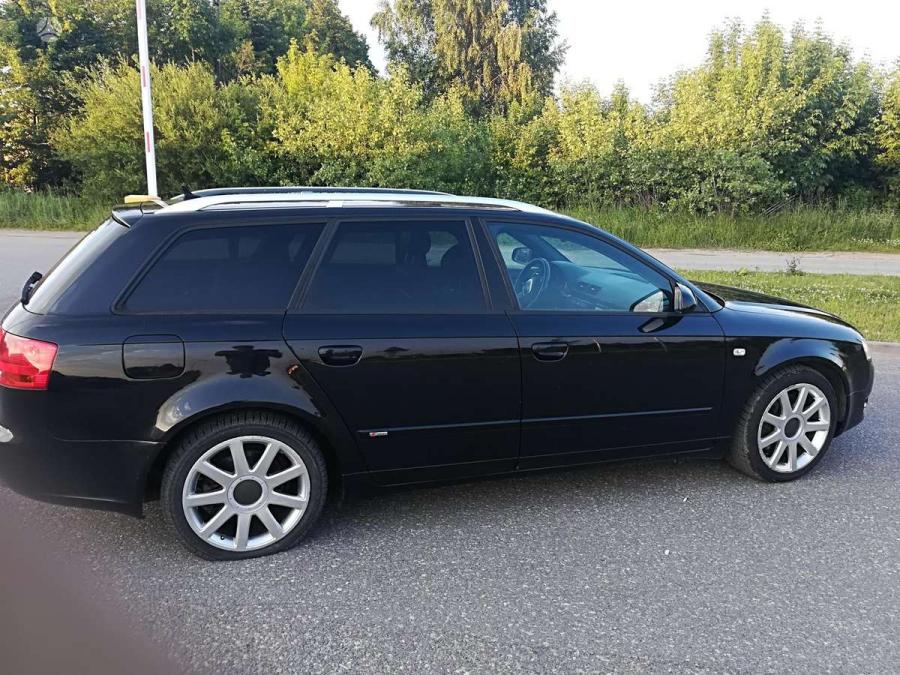 Black Audi A4 2006 in Ukmerge, with an engine capacity of 2.70 L and mileage of 276 thousand km for 3250 €, photo 8 on AUTOMOTO.COM.LV