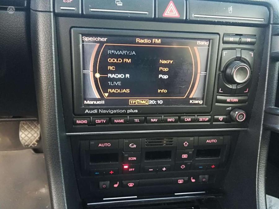 Black Audi A4 2006 in Ukmerge, with an engine capacity of 2.70 L and mileage of 276 thousand km for 3250 €, photo 18 on AUTOMOTO.COM.LV