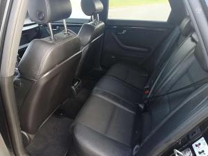 Black Audi A4 2006 in Ukmerge, with an engine capacity of 2.70 L and mileage of 276 thousand km for 3250 €, photo 24 on AUTOMOTO.COM.LV