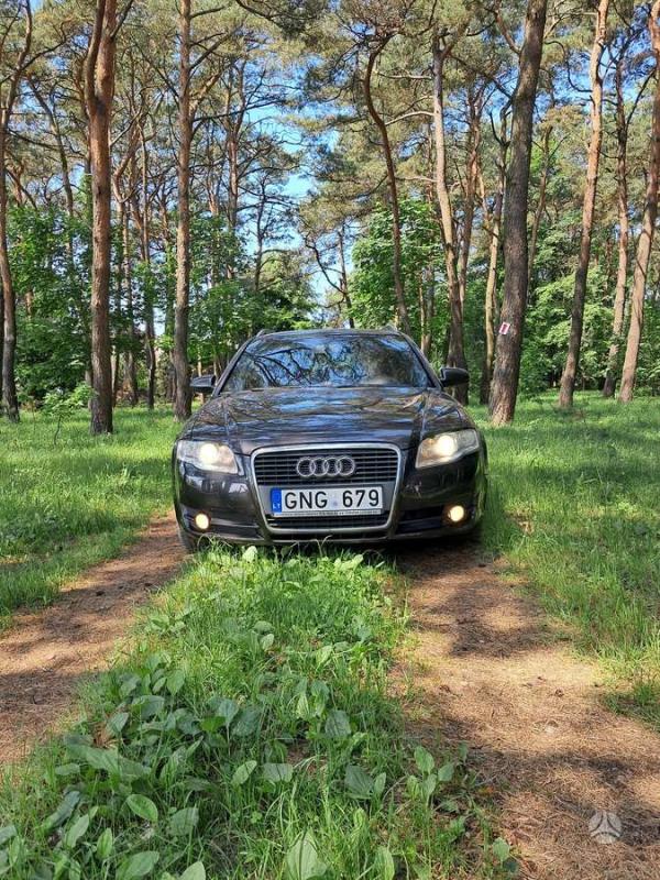 Black Audi A4 2006 in Klaipeda, with an engine capacity of 1.97 L and mileage of 238 thousand km for 3200 €, photo 1 on AUTOMOTO.COM.LV