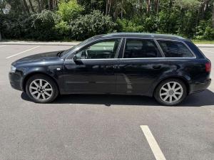 Black Audi A4 2006 in Kaunas, with an engine capacity of 1.97 L and mileage of 441 thousand km for 2200 €, photo 3 on AUTOMOTO.COM.LV