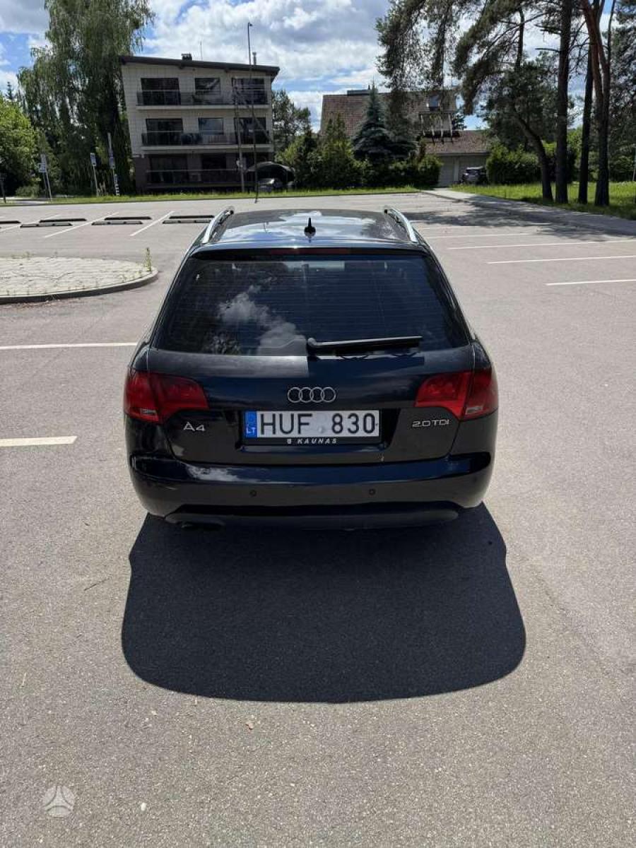 Black Audi A4 2006 in Kaunas, with an engine capacity of 1.97 L and mileage of 441 thousand km for 2200 €, photo 4 on AUTOMOTO.COM.LV