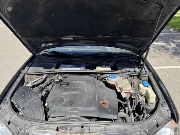 Black Audi A4 2006 in Kaunas, with an engine capacity of 1.97 L and mileage of 441 thousand km for 2200 €, photo 7 on AUTOMOTO.COM.LV