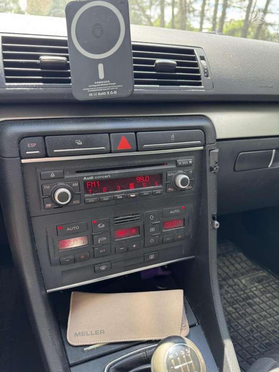Black Audi A4 2006 in Kaunas, with an engine capacity of 1.97 L and mileage of 441 thousand km for 2200 €, photo 12 on AUTOMOTO.COM.LV