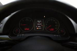 Black Audi A4 2006 in Jelgava, with an engine capacity of 2.70 L and mileage of 404 thousand km for 3900 €, photo 12 on AUTOMOTO.COM.LV