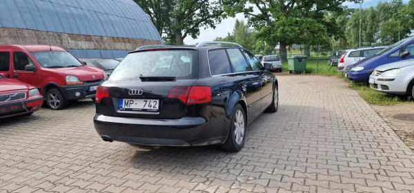 Melns Audi A4 2006 Valmiera, ar dzinēja tilpumu 1.90 L un nobraukumu 373 tūkst. km par 2100 €, foto 3 vietnē AUTOMOTO.COM.LV