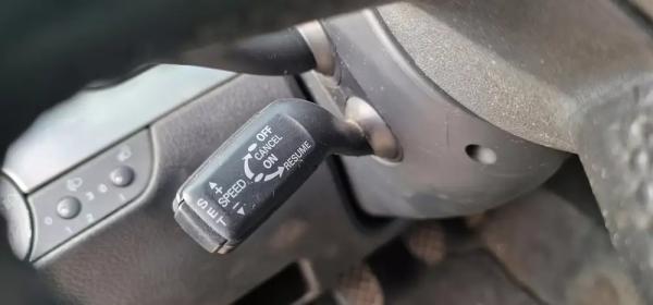 Melns Audi A4 2006 Valmiera, ar dzinēja tilpumu 1.90 L un nobraukumu 373 tūkst. km par 2100 €, foto 10 vietnē AUTOMOTO.COM.LV