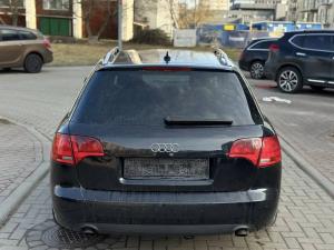 Black Audi A4 2006 in Riga, with an engine capacity of 3.00 L and mileage of 269 thousand km for 3490 €, photo 7 on AUTOMOTO.COM.LV