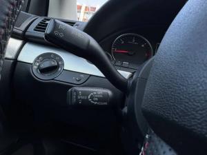 Black Audi A4 2006 in Riga, with an engine capacity of 3.00 L and mileage of 269 thousand km for 3490 €, photo 22 on AUTOMOTO.COM.LV