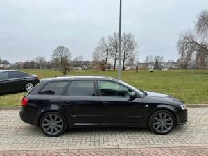Melns Audi A4 2006 Rīga, ar dzinēja tilpumu 2.00 L un nobraukumu 362 tūkst. km par 2490 €, foto 4 vietnē AUTOMOTO.COM.LV