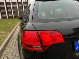 Melns Audi A4 2006 Rīga, ar dzinēja tilpumu 2.00 L un nobraukumu 362 tūkst. km par 2490 €, foto 16 vietnē AUTOMOTO.COM.LV