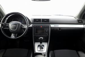 Black Audi A4 2006 in Tallinn, with an engine capacity of 3.00 L and mileage of 419 thousand km for 2699 €, photo 6 on AUTOMOTO.COM.LV