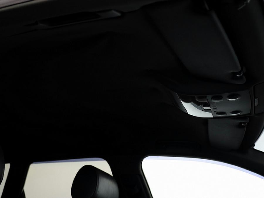 Black Audi A4 2006 in Tallinn, with an engine capacity of 3.00 L and mileage of 419 thousand km for 2699 €, photo 10 on AUTOMOTO.COM.LV