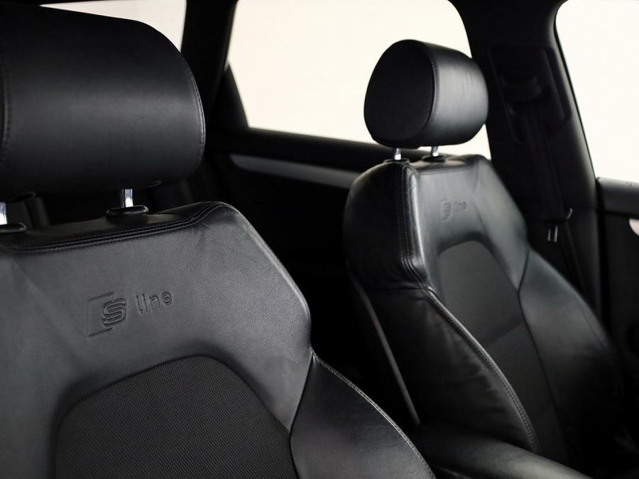 Black Audi A4 2006 in Tallinn, with an engine capacity of 3.00 L and mileage of 419 thousand km for 2699 €, photo 18 on AUTOMOTO.COM.LV