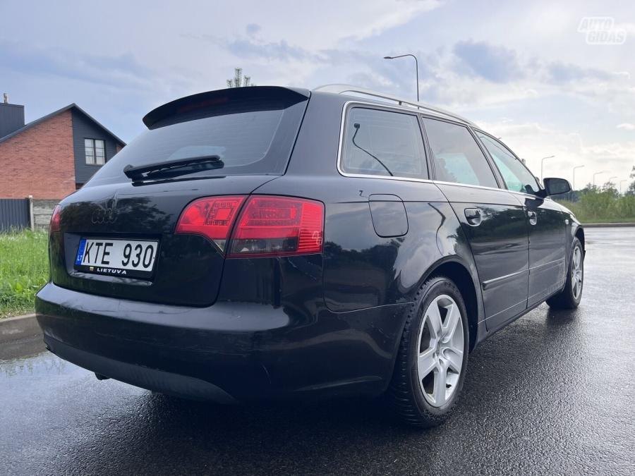 Black Audi A4 2006 in Kaunas, with an engine capacity of 2.00 L and mileage of 315 thousand km for 1600 €, photo 4 on AUTOMOTO.COM.LV