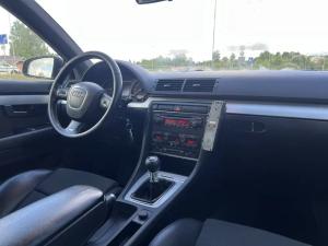 Black Audi A4 2006 in Rezekne, with an engine capacity of 2.00 L and mileage of 250 thousand km for 3790 €, photo 12 on AUTOMOTO.COM.LV