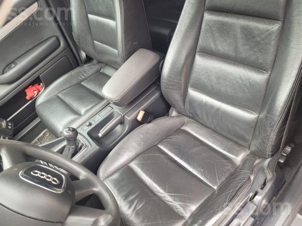 Black Audi A4 2006 in Gulbene, with an engine capacity of 2.00 L and mileage of 261 thousand km for 4600 €, photo 9 on AUTOMOTO.COM.LV