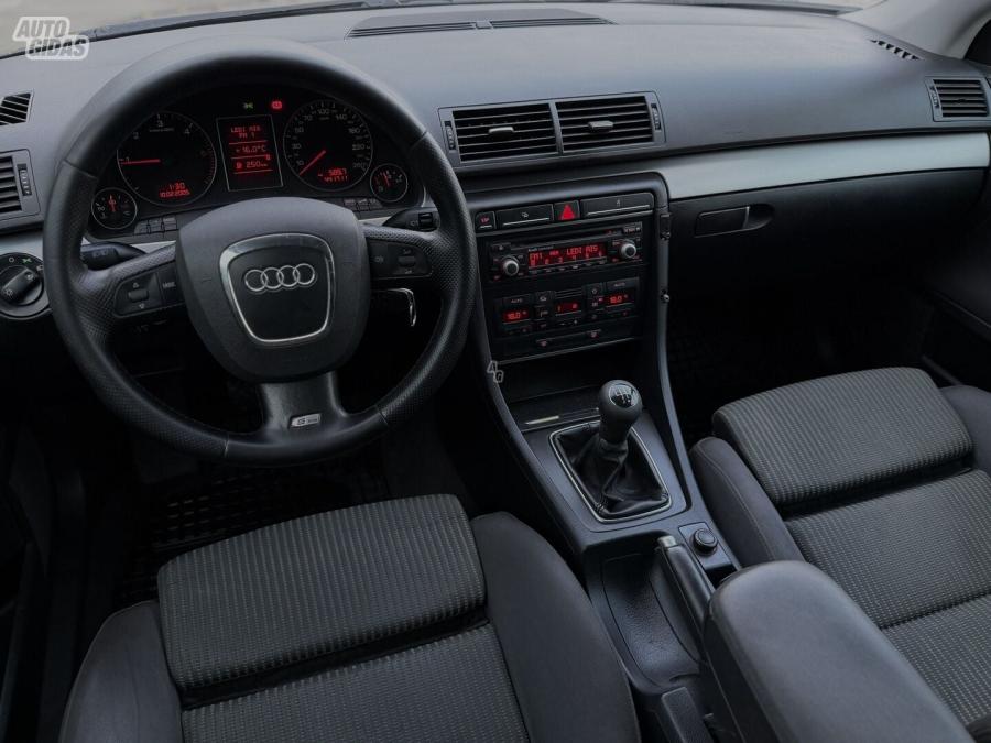 Black Audi A4 2006 in Vilnius, with an engine capacity of 2.00 L and mileage of 441 thousand km for 2840 €, photo 13 on AUTOMOTO.COM.LV
