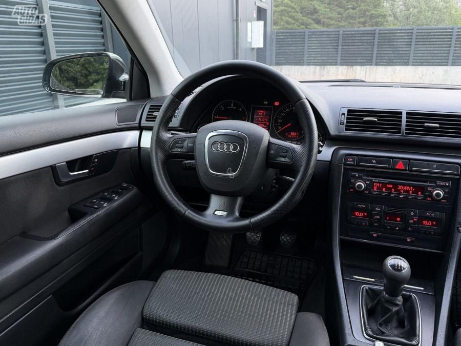 Black Audi A4 2006 in Vilnius, with an engine capacity of 2.00 L and mileage of 441 thousand km for 2840 €, photo 14 on AUTOMOTO.COM.LV