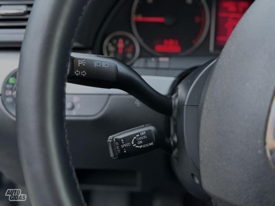 Black Audi A4 2006 in Vilnius, with an engine capacity of 2.00 L and mileage of 441 thousand km for 2840 €, photo 22 on AUTOMOTO.COM.LV