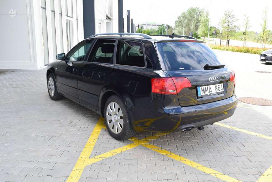 Black Audi A4 2006 in Vilnius, with an engine capacity of 1.99 L and mileage of 293 thousand km for 2750 €, photo 6 on AUTOMOTO.COM.LV
