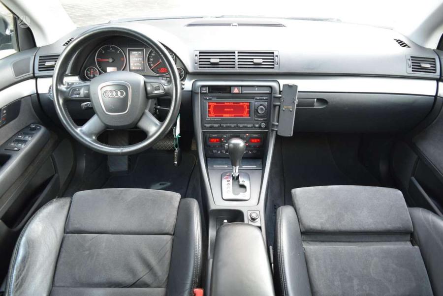Black Audi A4 2006 in Vilnius, with an engine capacity of 1.99 L and mileage of 293 thousand km for 2750 €, photo 12 on AUTOMOTO.COM.LV