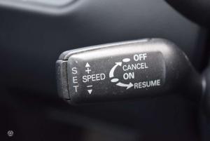 Black Audi A4 2006 in Vilnius, with an engine capacity of 1.99 L and mileage of 293 thousand km for 2750 €, photo 18 on AUTOMOTO.COM.LV