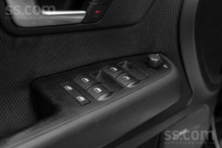 Melns Audi A4 2006 Rīga, ar dzinēja tilpumu 3.00 L un nobraukumu 257 tūkst. km par 3490 €, foto 10 vietnē AUTOMOTO.COM.LV