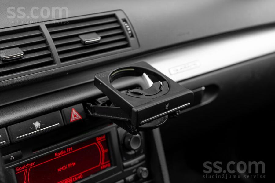 Melns Audi A4 2006 Rīga, ar dzinēja tilpumu 3.00 L un nobraukumu 257 tūkst. km par 3490 €, foto 17 vietnē AUTOMOTO.COM.LV