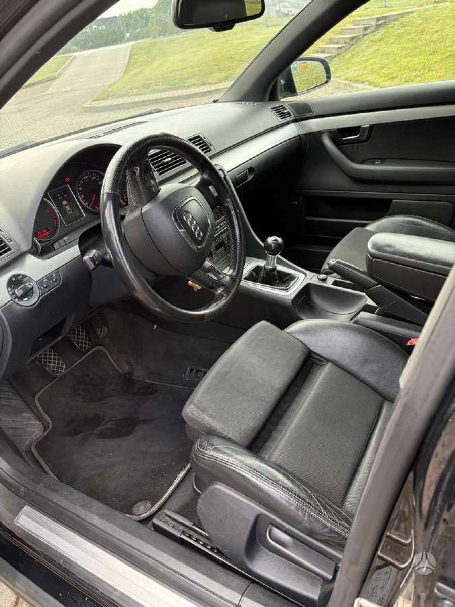 Melns Audi A4 2006 Kauņa, ar dzinēja tilpumu 1.97 L un nobraukumu 355 tūkst. km par 1749 €, foto 21 vietnē AUTOMOTO.COM.LV