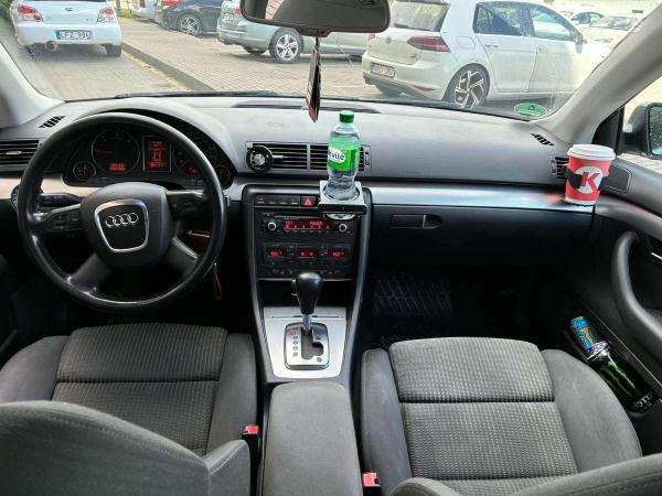 Melns Audi A4 2006 Viļņa, ar dzinēja tilpumu 2.00 L un nobraukumu 375 tūkst. km par 1750 €, foto 9 vietnē AUTOMOTO.COM.LV