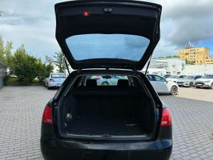Melns Audi A4 2006 Viļņa, ar dzinēja tilpumu 2.00 L un nobraukumu 375 tūkst. km par 1750 €, foto 11 vietnē AUTOMOTO.COM.LV