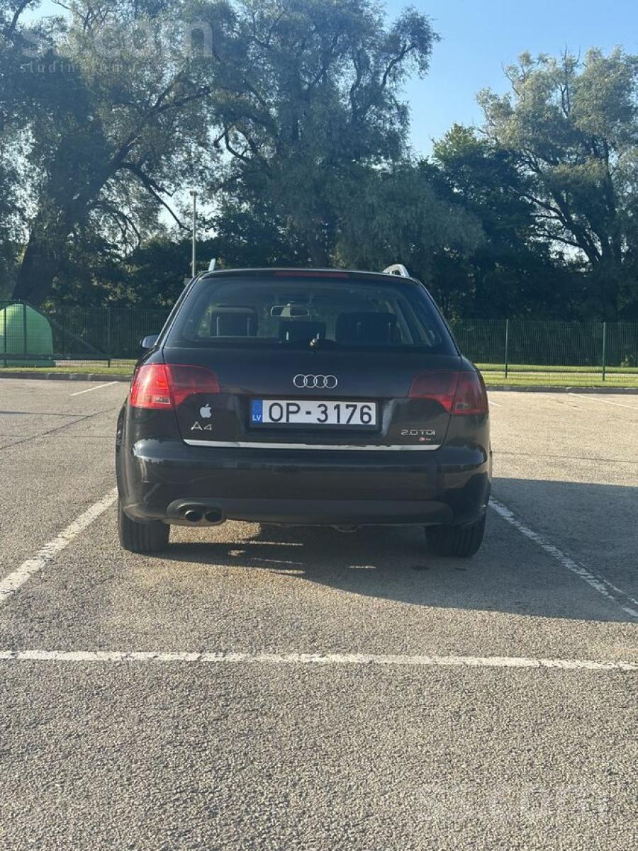 Black Audi A4 2006 in Riga, with an engine capacity of 2.00 L and mileage of 329 thousand km for 1850 €, photo 3 on AUTOMOTO.COM.LV
