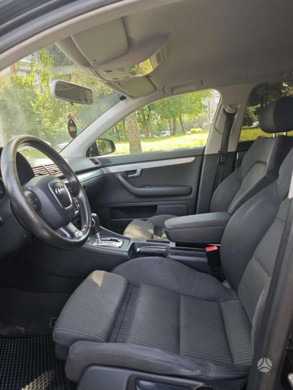Melns Audi A4 2006 Kauņa, ar dzinēja tilpumu 1.99 L un nobraukumu 379 tūkst. km par 2350 €, foto 9 vietnē AUTOMOTO.COM.LV