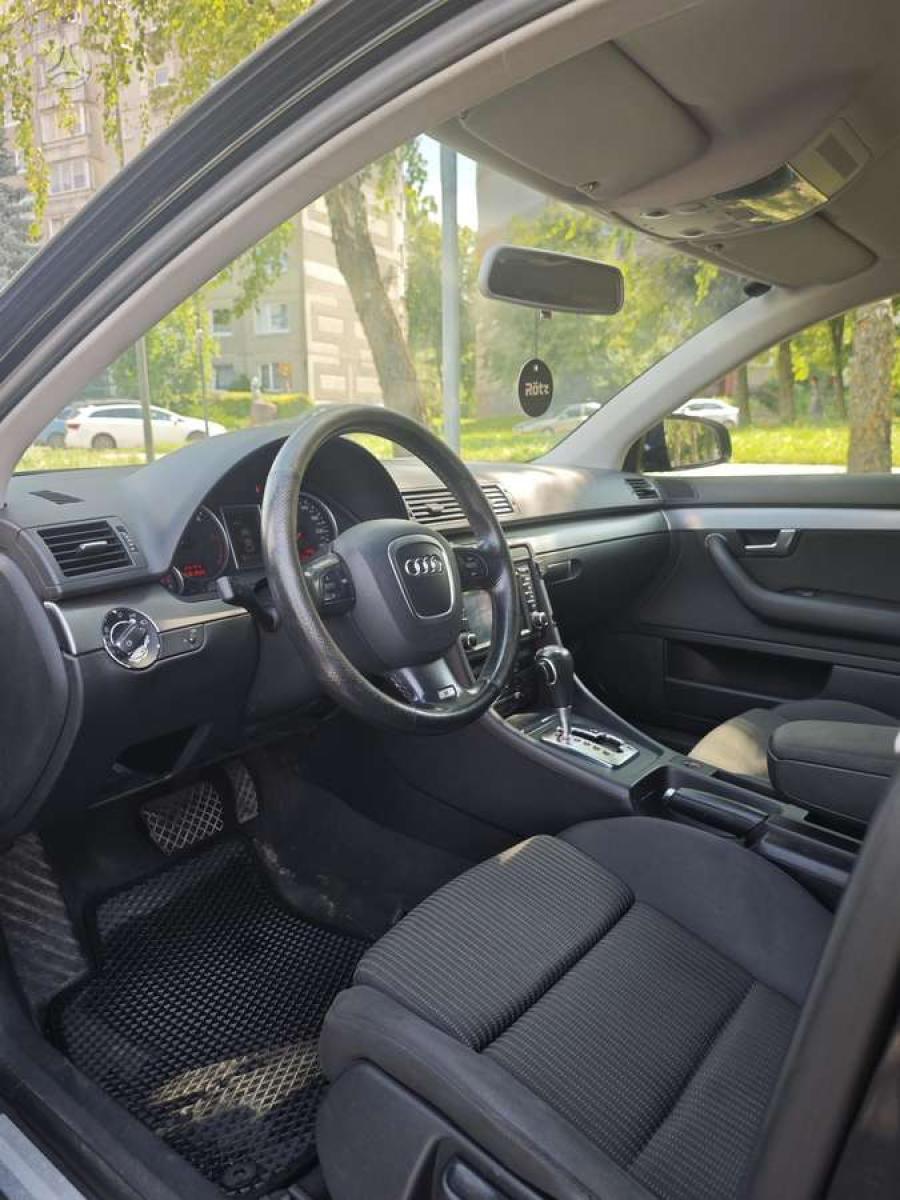 Black Audi A4 2006 in Kaunas, with an engine capacity of 1.99 L and mileage of 379 thousand km for 2350 €, photo 11 on AUTOMOTO.COM.LV