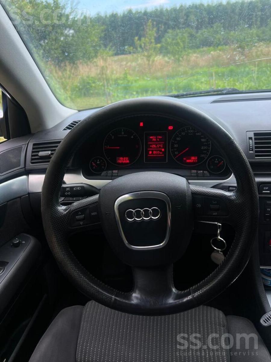 Black Audi A4 2006 in Riga, with an engine capacity of 2.00 L and mileage of 390 thousand km for 1950 €, photo 10 on AUTOMOTO.COM.LV