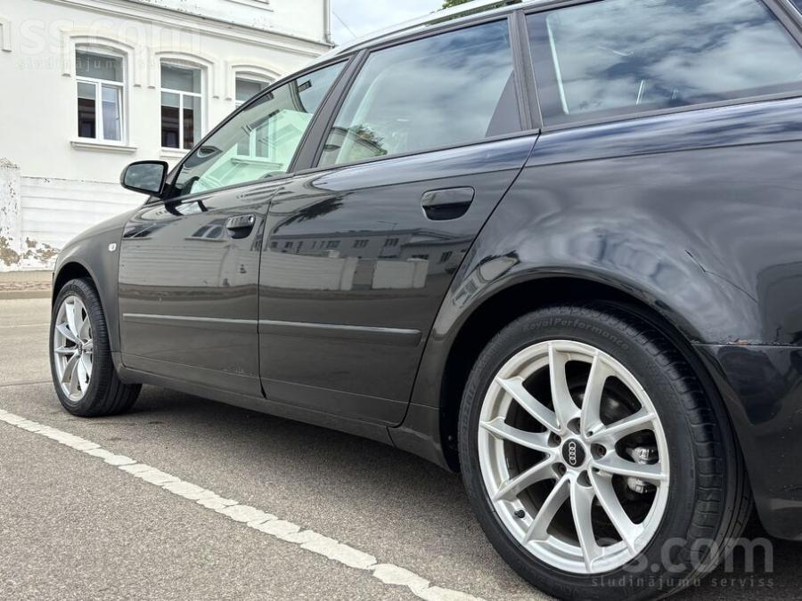 Black Audi A4 2006 in Daugavpils, with an engine capacity of 2.00 L and mileage of 321 thousand km for 1900 €, photo 11 on AUTOMOTO.COM.LV
