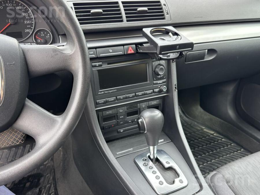 Black Audi A4 2006 in Daugavpils, with an engine capacity of 2.00 L and mileage of 321 thousand km for 1900 €, photo 15 on AUTOMOTO.COM.LV