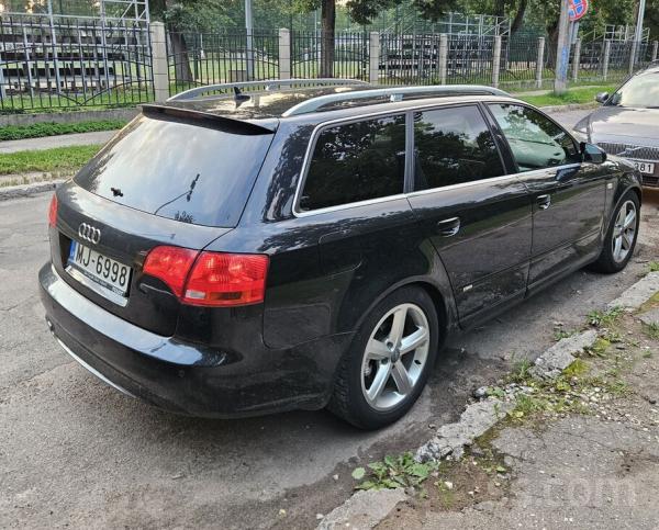 Black Audi A4 2006 in Riga, with an engine capacity of 2.00 L and mileage of 415 thousand km for 2390 €, photo 3 on AUTOMOTO.COM.LV